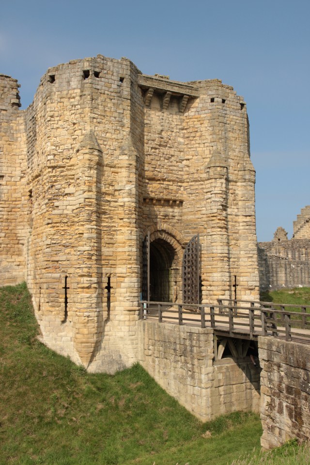 At Home with the Hotspurs in Warkworth Castle